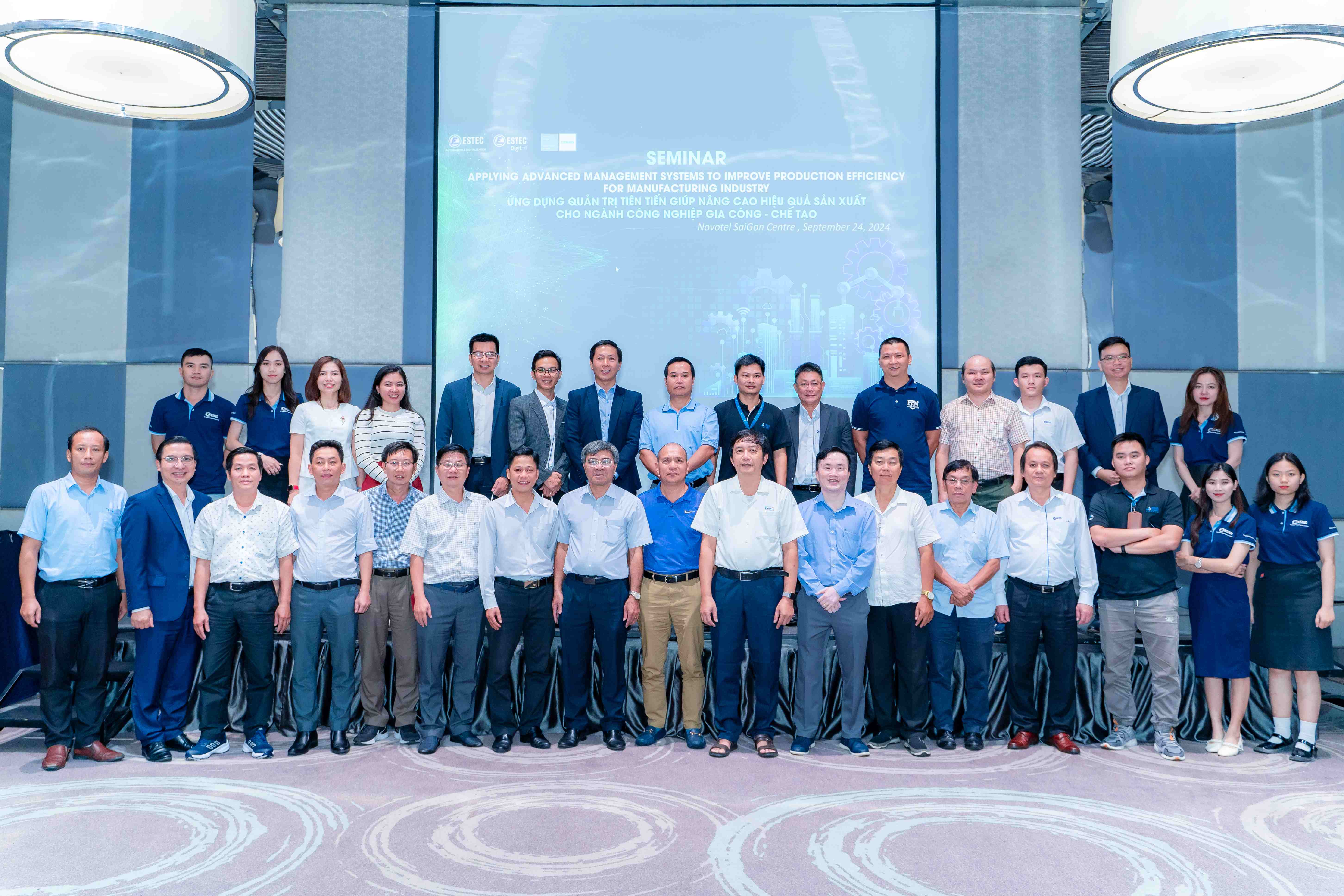 ESTEC & BAN PHẦN MỀM CÔNG NGHIỆP SỐ SIEMENS TỔ CHỨC HỘI THẢO