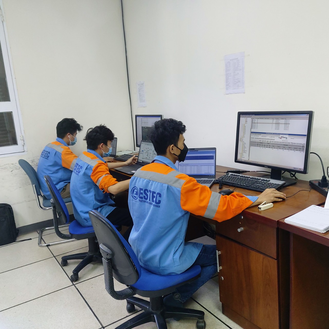 SUPPLY AND INSTALL XHQ OPERATIONS INTELLIGENCE SOFTWARE